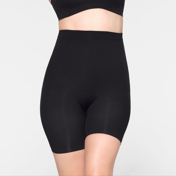 Sculpting Short Mid Thigh W Open Gusset